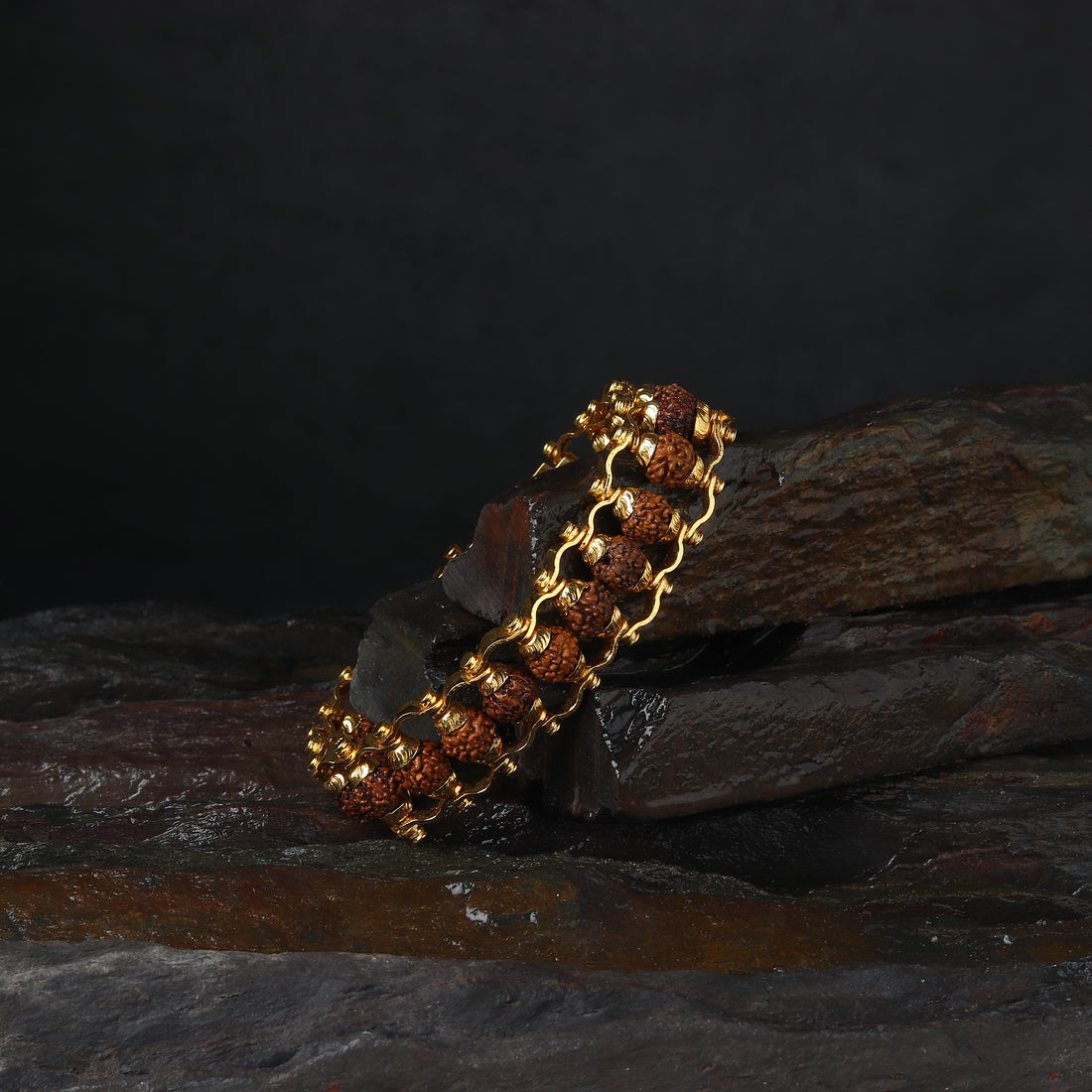 Buy Rudraksha Bracelet Online at Best Price - Divine Hindu